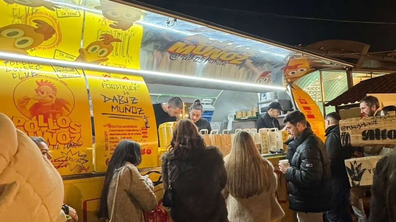 Mercadillo de Navidad El Corte Inglés Castellana: Food Trucks y Street ...